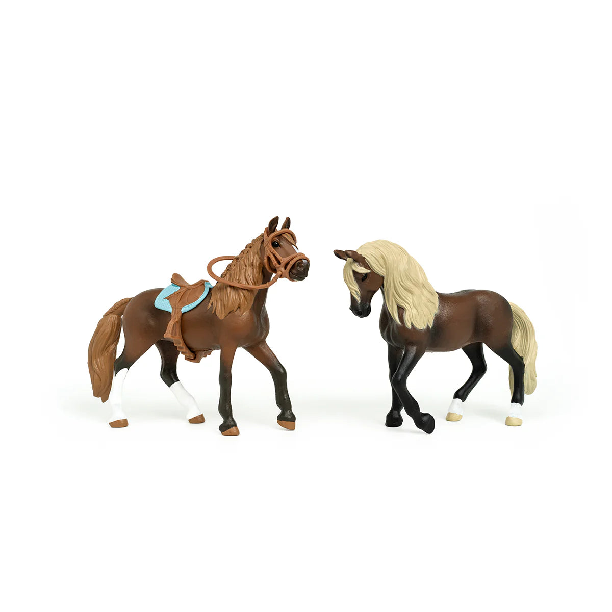 Schleich Horse Club "Paso Peruano" Starter Set 42738